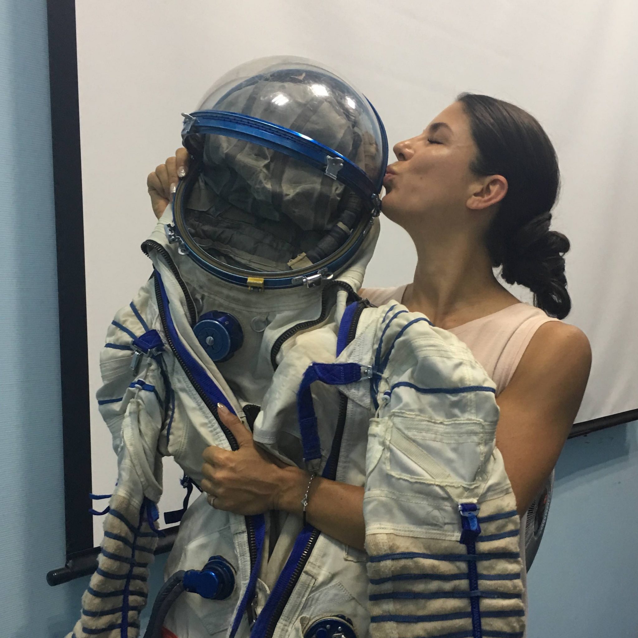 Thema: Schweben ohne je zu fallen! Laura Winterling bei uns zu Gast - b ...